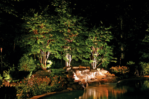 How to illuminate your garden - Revista Landuum